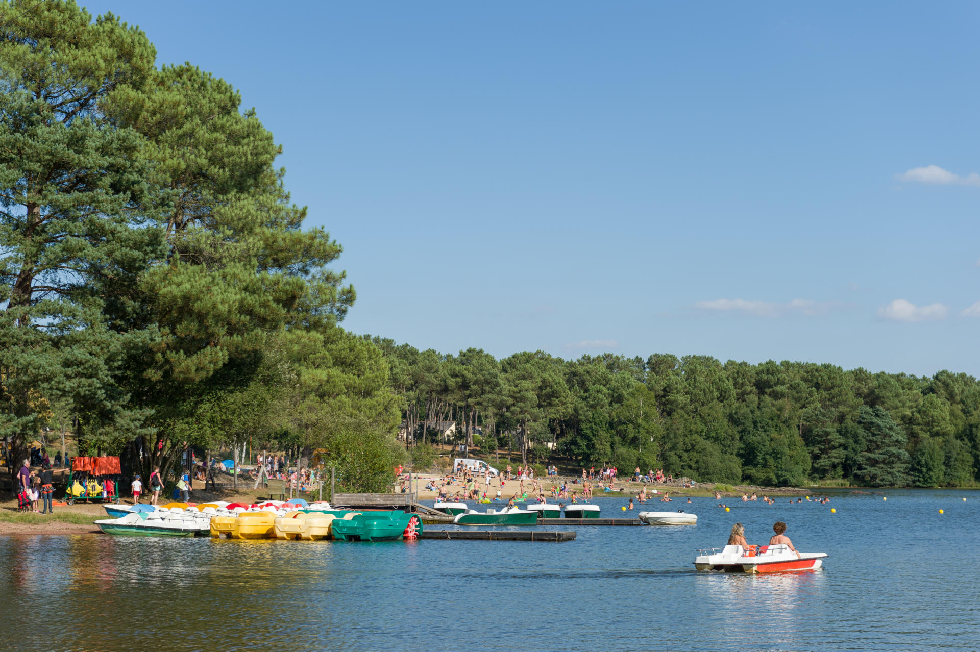 Le lac de Trémelin et la chambre aux loups | Tourisme Bretagne