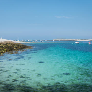 Explore the many beautiful sites of the Molène archipelago | Brittany ...