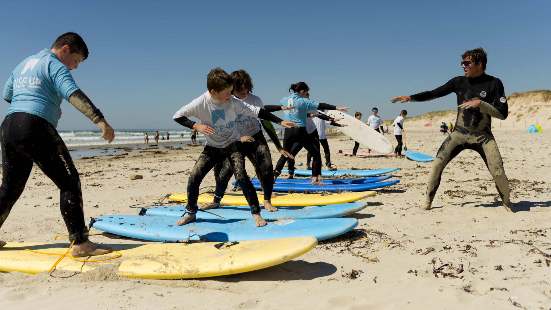 Où débuter le surf ? | Tourisme Bretagne