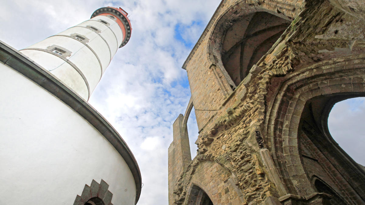 Laissez-vous guider par les phares de la mer d’Iroise | Tourisme Bretagne