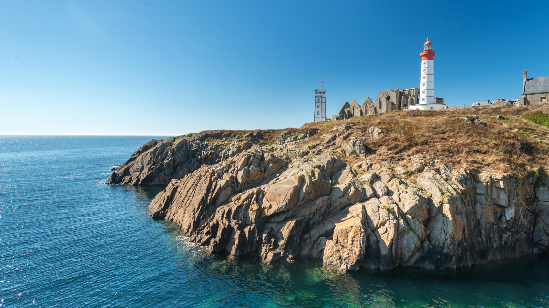 Laissez-vous guider par les phares de la mer d’Iroise | Tourisme Bretagne